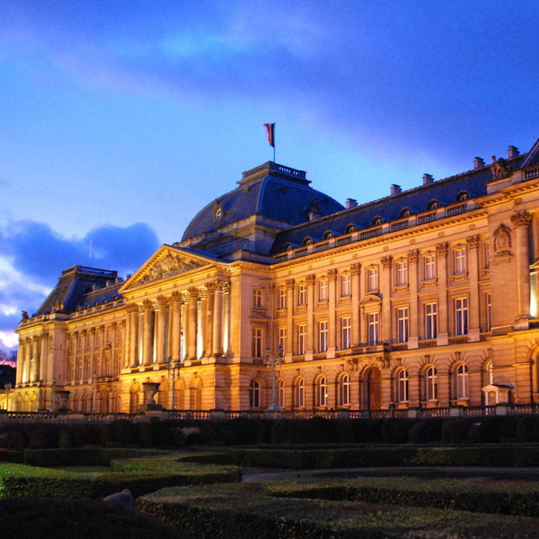 L'année royale 2015-2016 compilée par "Place Royale" à découvrir au ...